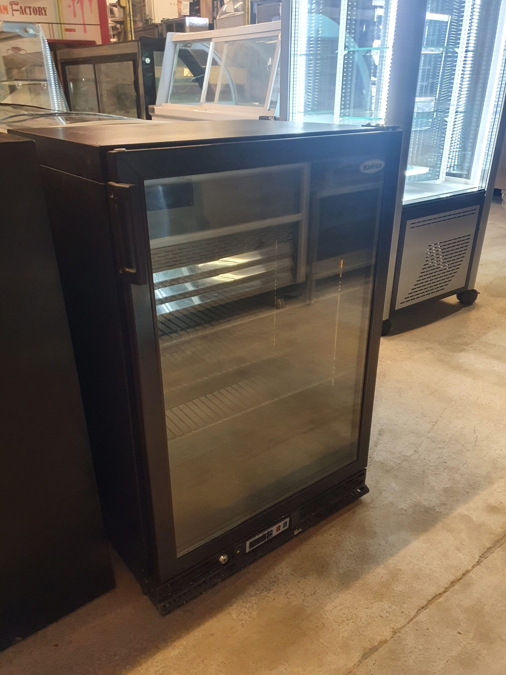 Single Bar Chiller/Drinks Fridge - Cook Cool Catering Equipment